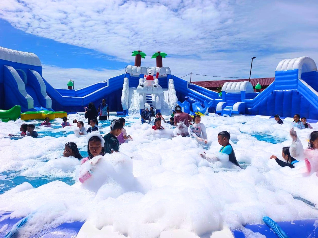 Super Splash Water Theme Park Tuaran