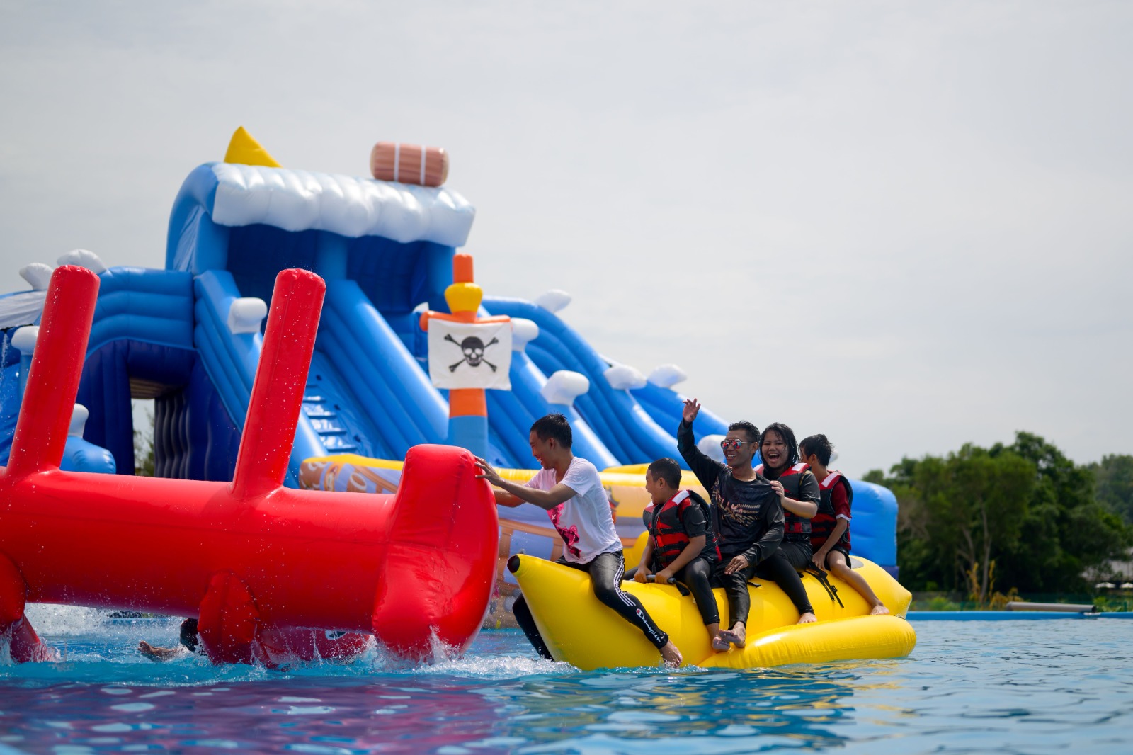 Super Splash Water Theme Park Tuaran